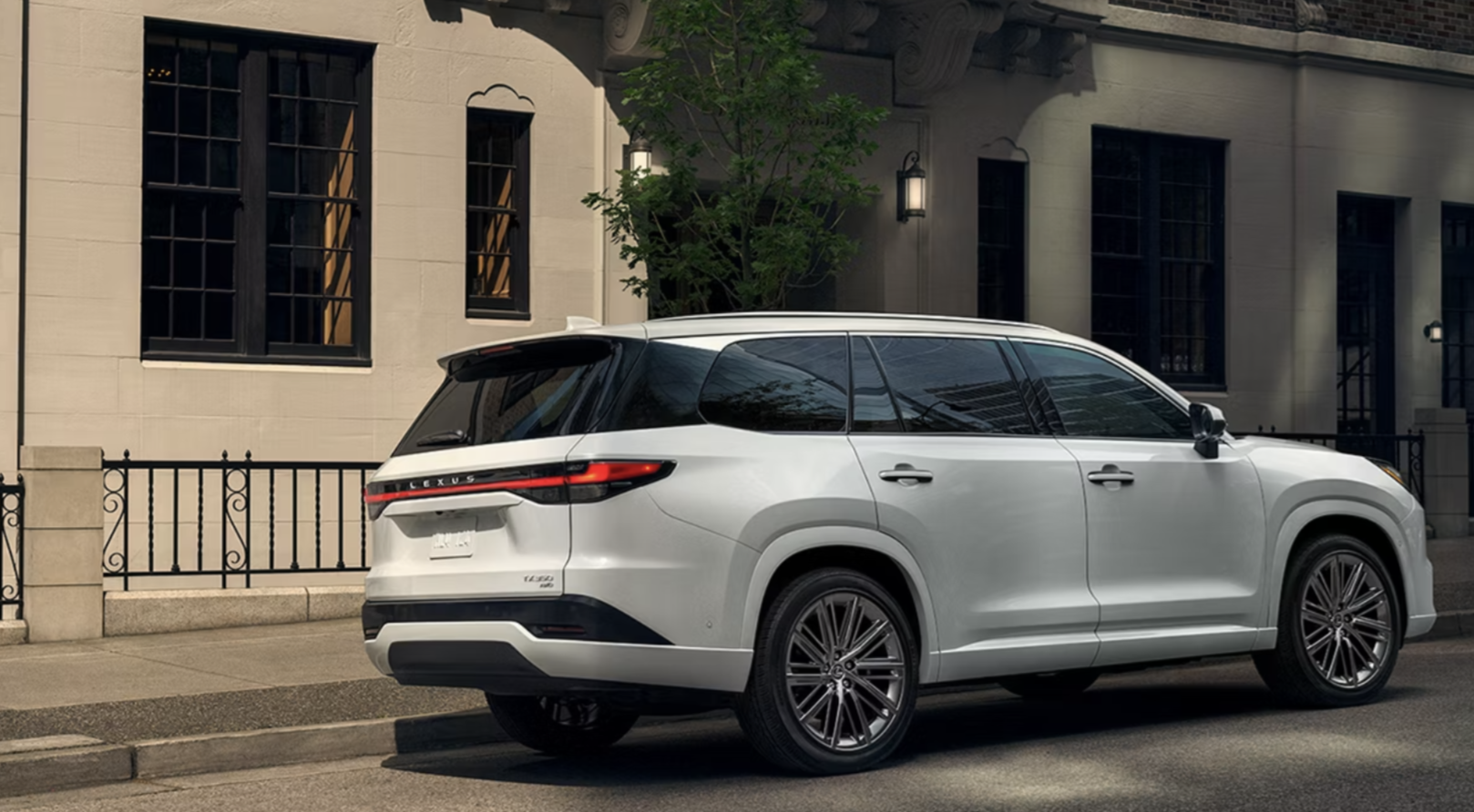 Lexus Year End Specials Palm Springs, CA | Shottenkirk Desert Lexus