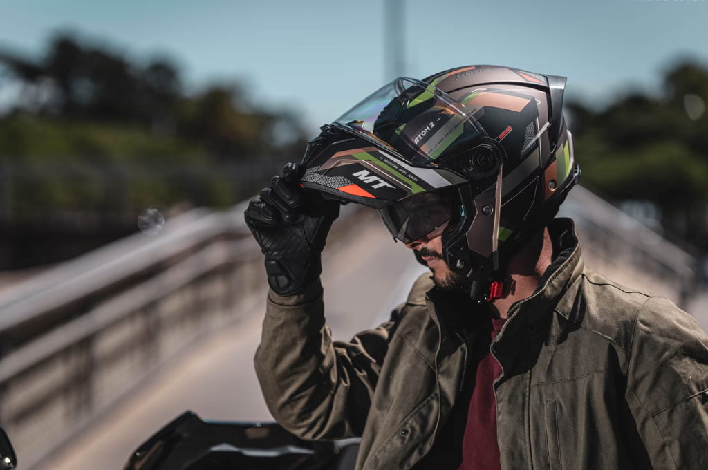 Conheça o Capacete MT Atom 2 SV (Articulado) - Grid Motors