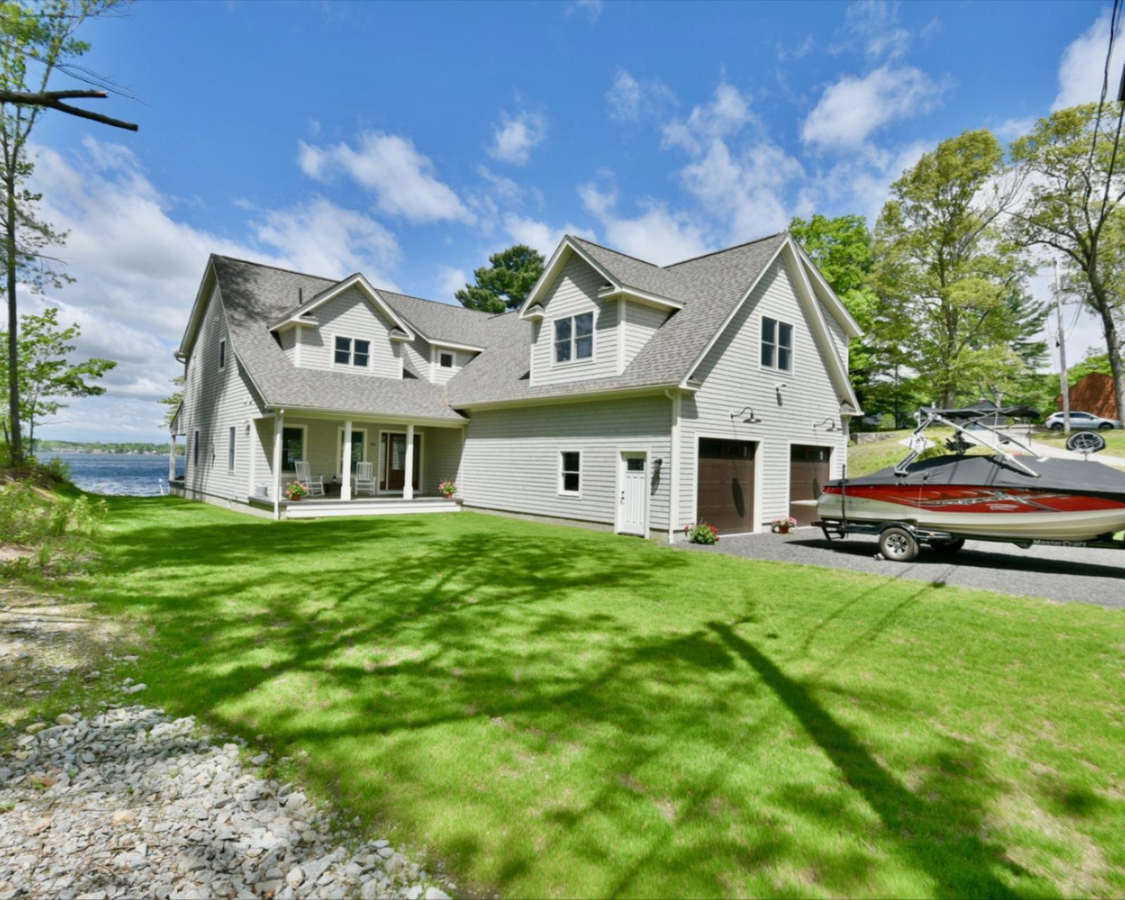 Webster Lake Waterfront Homes