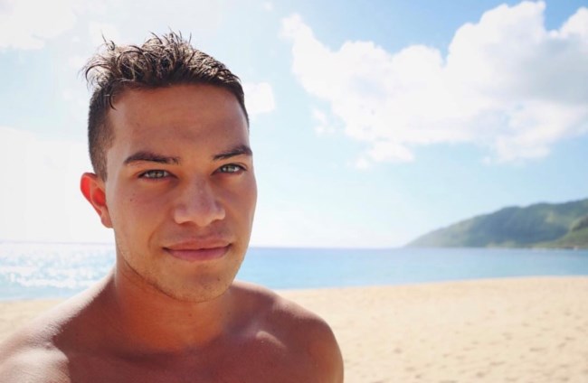 SERVICE AND PADDLE OUT HONORING LOGAN NALUA KAHAPEA SPENCER