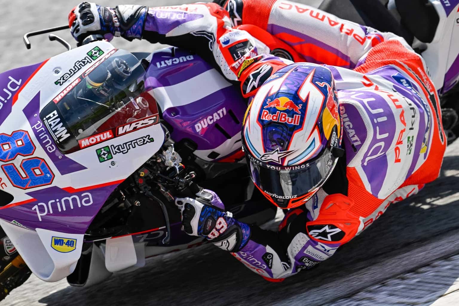 Conheça o Capacete Alpinestars Supertech R10 - Grid Motors