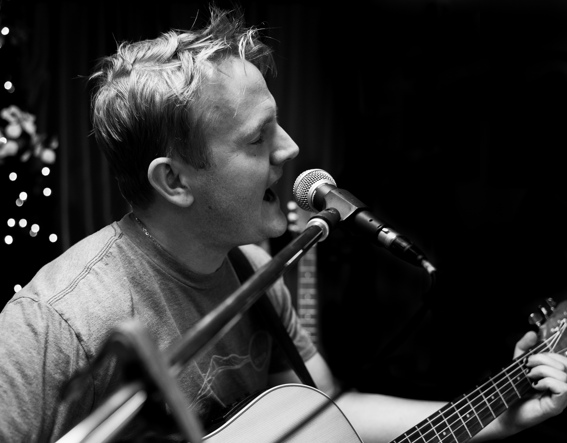 John Eldridge – Singer | Songwriter